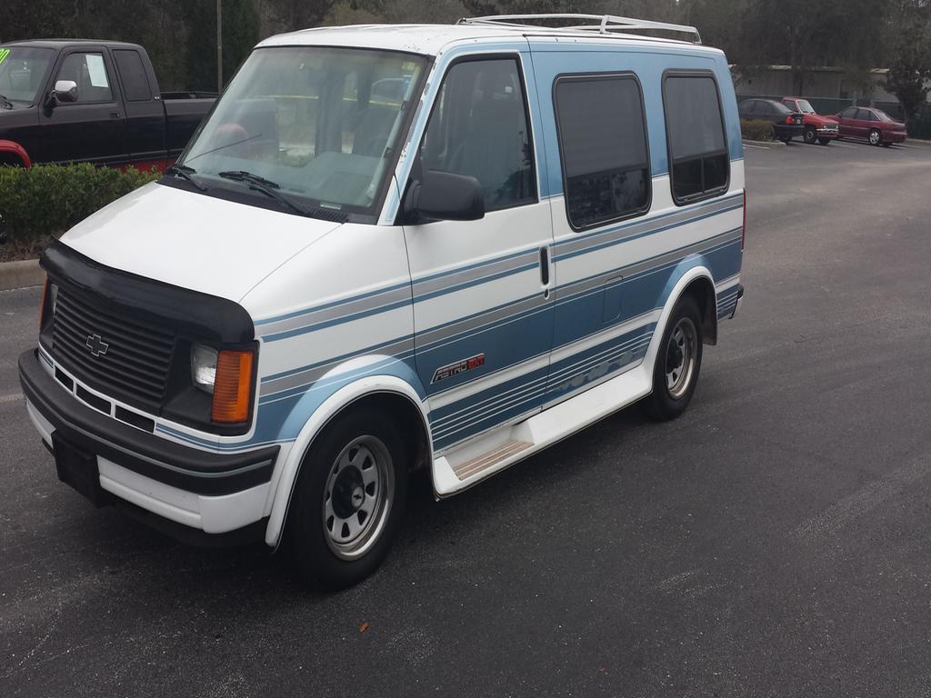 1991 Chevrolet - Astro Van - Bursd.com