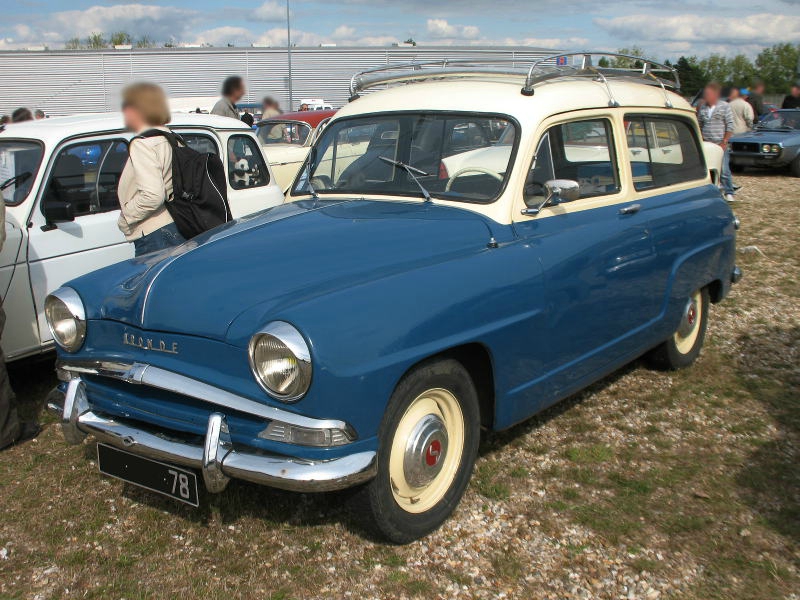 1956 Simca - Aronde Break - Bursd.com