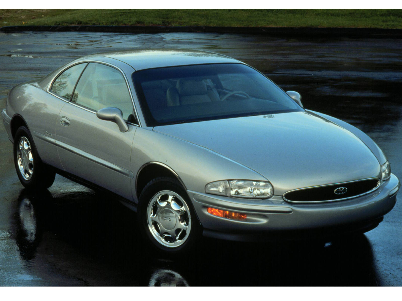 1994 Buick - Riviera - Bursd.com