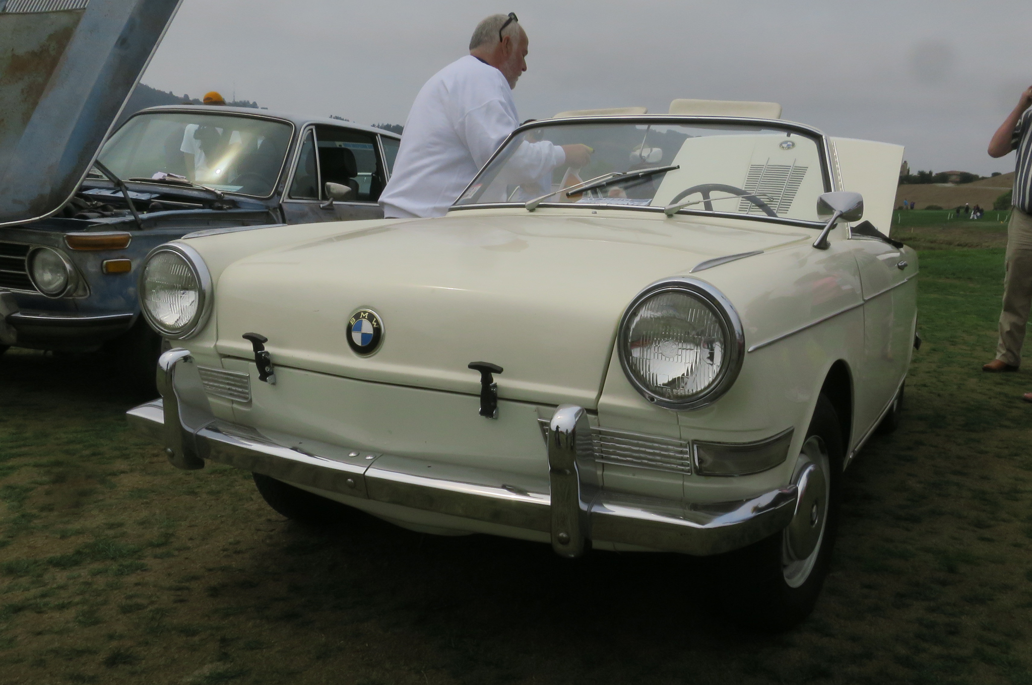 1962 BMW - 700 Cabriolet - Bursd.com