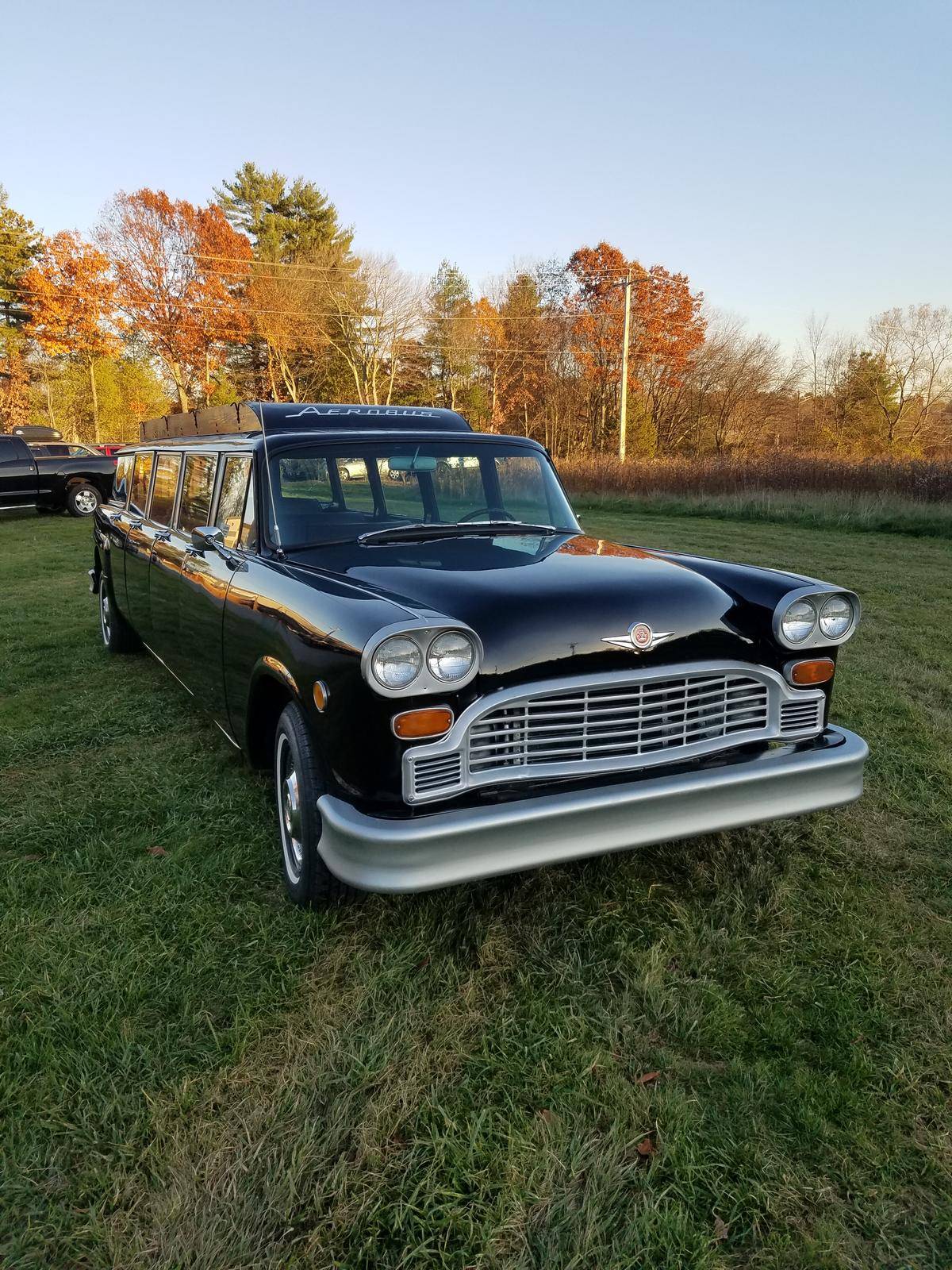 1972 Checker - Aerobus - Bursd.com
